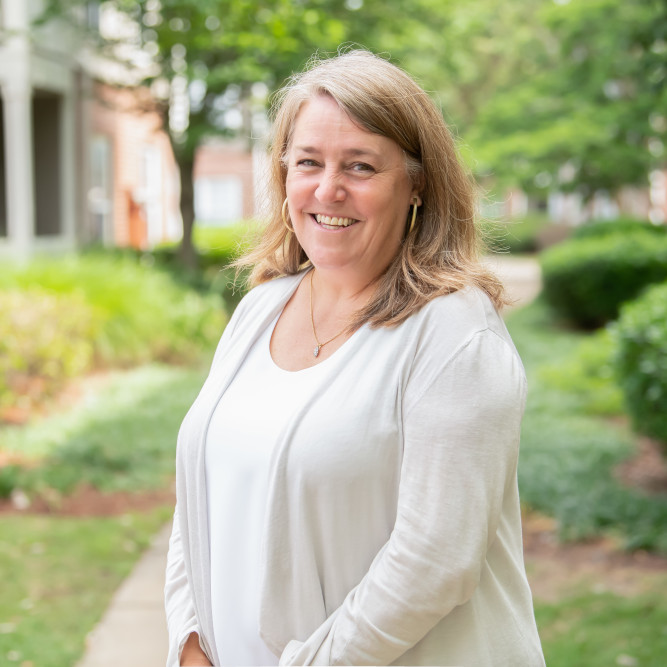 Melissa Smith | Fogelman