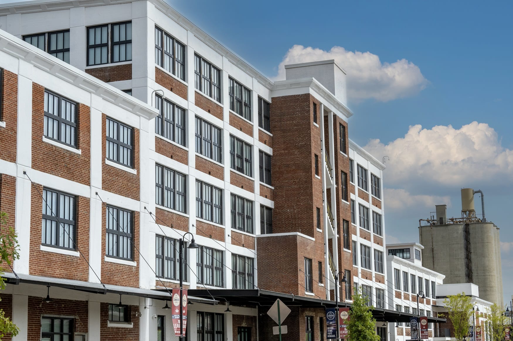 Conwood Flats | Fogelman